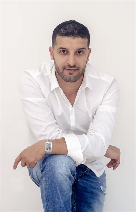 UX Designer Toulon Farouk Nasri Expert UX UI Design