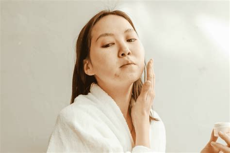 6 Types Of Acne You Should Know And How To Prevent Yourself From