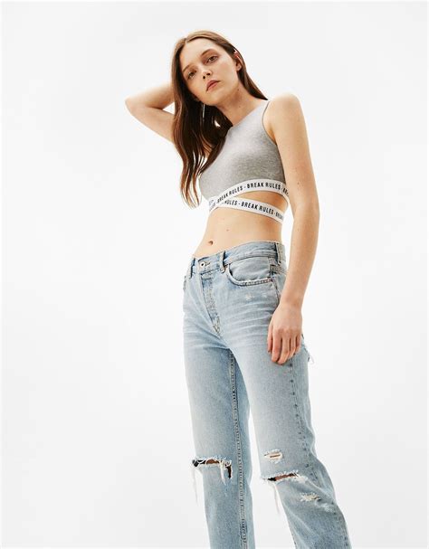 Venta > top deportivo bershka > en stock