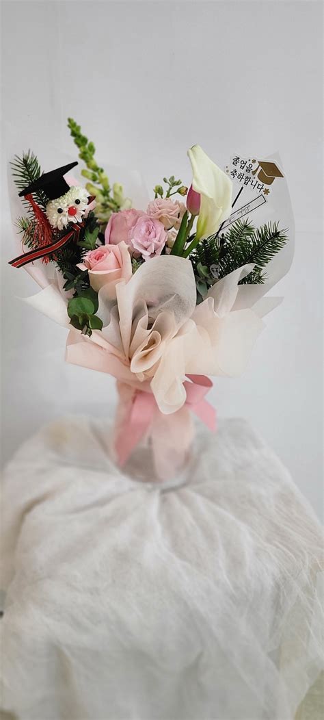 일산꽃집일산꽃바구니일산꽃다발일산꽃배송일산예쁜꽃집라페플라워 일산 졸업식 폰폰 학사모 꽃다발 네이버 블로그