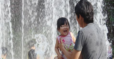 엄마는 사진기자다 아빠와 함께라서 좋아