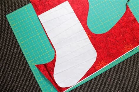 Milkybeer DIY Quilt As You Go Christmas Stocking Tutorial