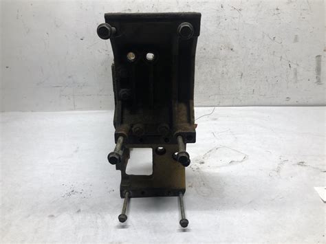 213 1637 Cat 3126 Engine Bracket For Sale