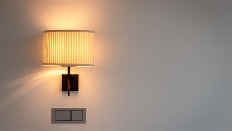 How Do Touch Lamps Work