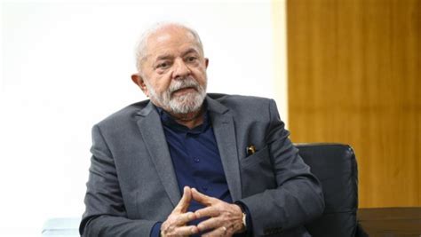 Lula associa atentado em escola a facilitação de acesso às armas