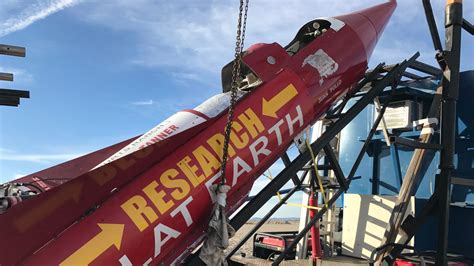 Flat Earth Rocketeer Once Again Fails To Launch Himself Into The Sky At