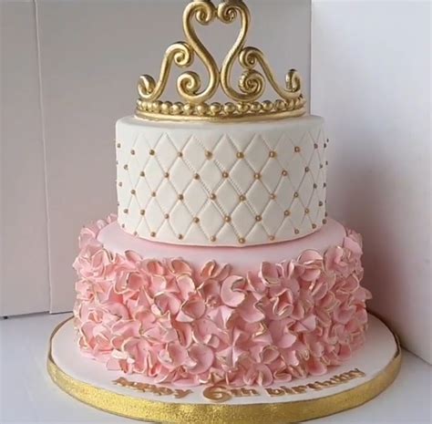 Crown Cake Magnum Cakes Best Customize Designer Cakes In Lahore