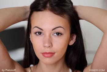 Joanna Femjoy Aka Divina Genie Sheri Vi Venessa Vicky Essence Phun Org Forum