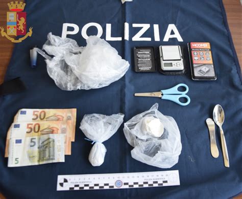 Lanciano Spacciava In Casa Donna Arrestata Dalla Polizia