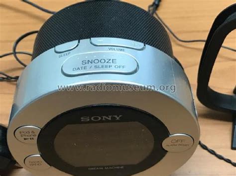 Dream Machine Fm Am Clock Radio Icf C7ip Radio Sony Corporation