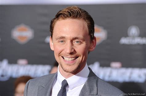 Tom Hiddleston Mini Biography Tom Hiddleston Fanpop