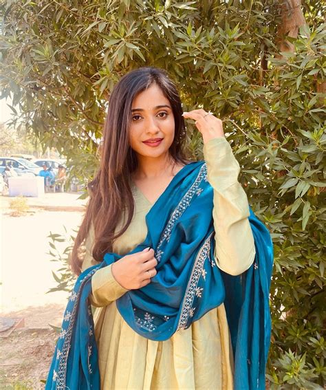 Shraddha Gujarati Actress Rindianactresshub