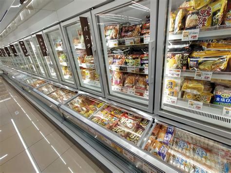 【新座市】リニューアルしたウエルシア新座野火止店に行ってきた！9時〜24時営業！【ウエルカフェとは！お肉も！野菜も！お酒も！お弁当も！文具