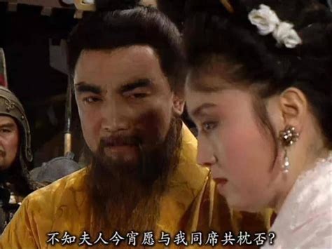 花邊 Doncic媽媽昨天來到休士頓看獨行俠比賽 Ptt Hito