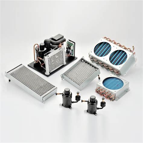 Custom 1 To 10 Kw Cooling Capacity Car Battery With Liquid Cooing System Battery Cooling