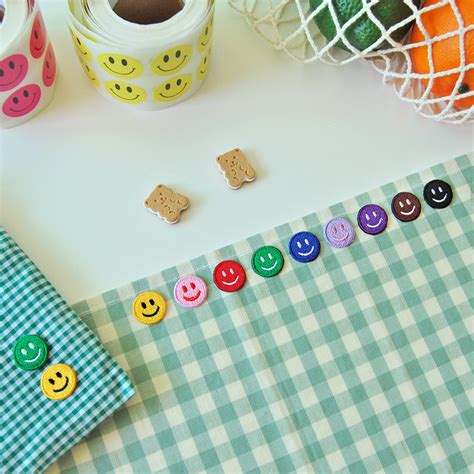 Poom 미니 스마일 자수 패치 와펜9컬러