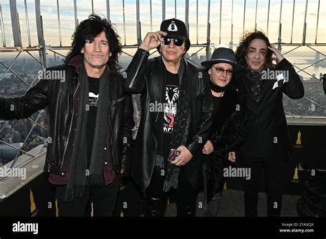 Tommy Thayer Gene Simmons Eric Singer And Paul Stanley Of Kiss Pose
