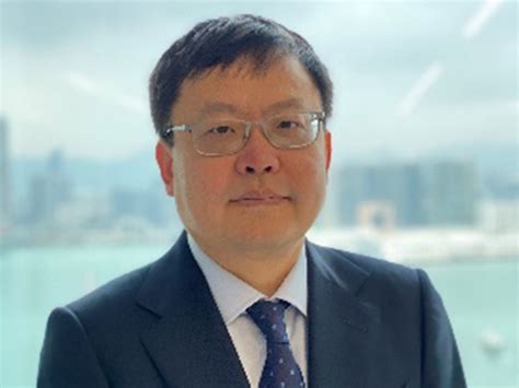 城堡证券高级董事总经理穆斌：我与公司共同走过的27年 知乎