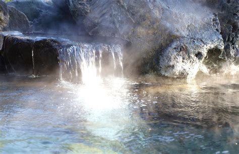 体の芯からぽかぽかに！湯冷め知らずの「冬の温泉入浴テクニック」 ゆこたび