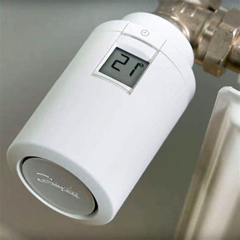 Głowica termostatyczna Danfoss Bluetooth 4 28C mocowanie RA N 22 9mm