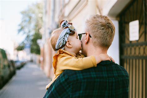 Il Refuse De Faire Du Babysitting Pour Sa Propre Fille Closer