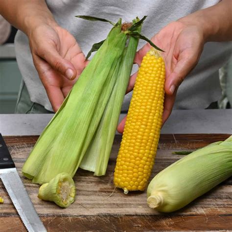Microwave Corn On The Cob In Husk Danas Copy Me That