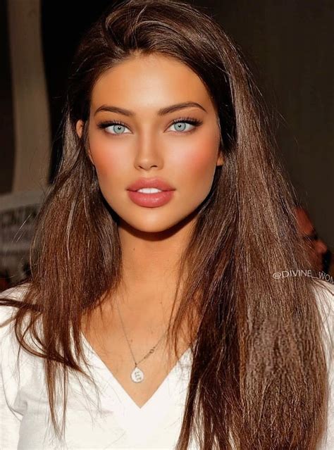 Most Beautiful Eyes Stunning Eyes Pretty Face Pretty Woman Beauty Face Hair Beauty Beauty