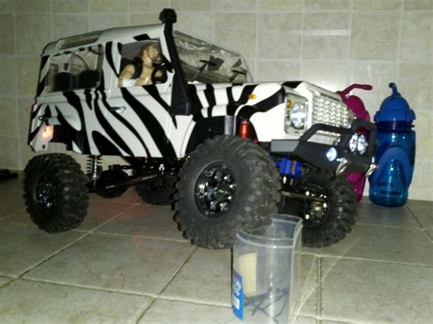 Harakiris Zebra Themed Land Rover Defender D90