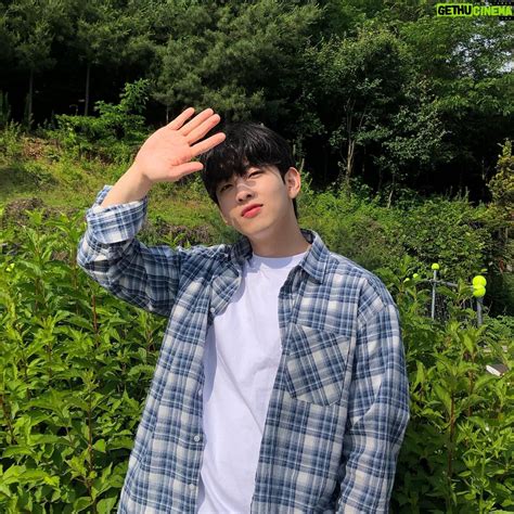 Lim Sung Kyun Wiki Biography Age Gallery Spouse And More