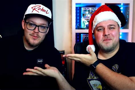 Stejk Plní Přání Tentokrát Začínajícím Streamerům Rozdal 80000 Kč