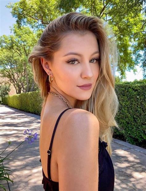 Ava Sambora Heet Ava Sambora Und Heather Locklear Nehmen An Der