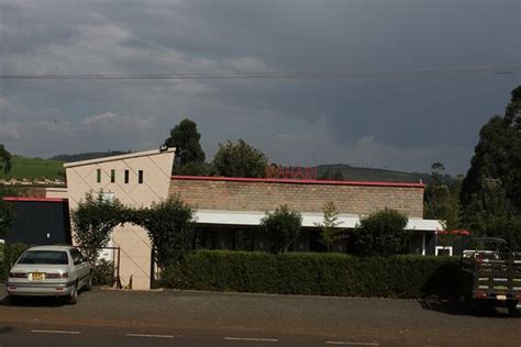 Fahari Tea Restaurant Ikonge Restaurant Reviews Photos And Phone