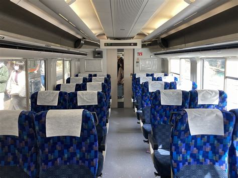 E257系の特急草津四万で上野駅発長野原草津口駅へ車内車窓など 鉄旅遊民
