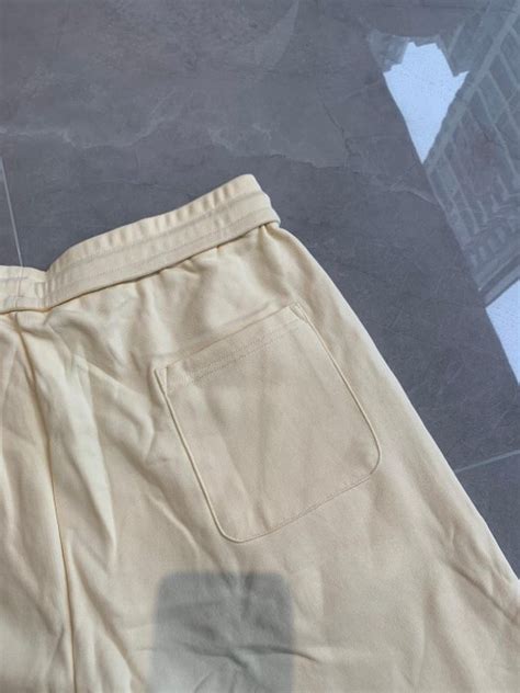 翡翠王一元起標 全新 Loewe 男女同款 杏色休閒五分褲 Xl碼 保真假貨包退 Yahoo拍賣
