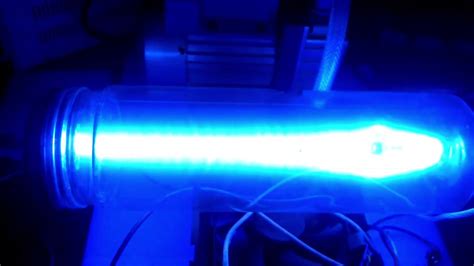 Plasma Glow Discharge Under Vacuume In Homemade Particle Accelerator
