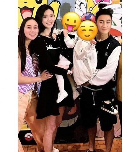 性感女神何超欣自然美，與奚夢瑤同框驚艷無比！ 每日頭條