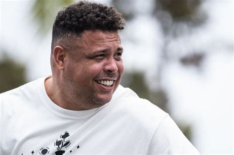 რონალდო მესის კრუზეიროში ეპატიჟება