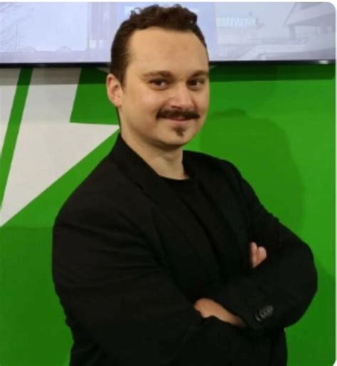 Brescia 5 Microchip Sottopelle Mattia Coffetti Badge Del Lavoro