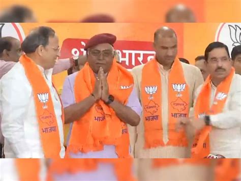 Devi Singh Bhati Staunch Vasundhara Raje Loyalist Returns To Bjp