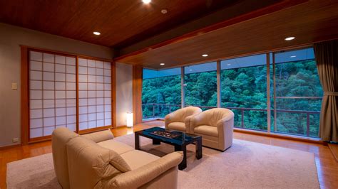 会津芦ノ牧温泉 大川荘 一泊朝食でご宿泊のお客様専用の定食をご用意致しました。 会津若松市内まで食事に行くのが大変、どうせなら旅館でご飯が