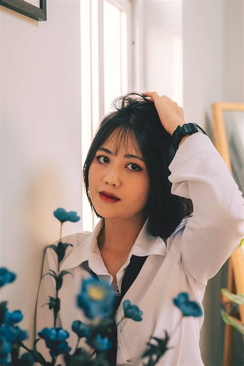 Download Beautiful Cute Girl In Office Attire Wallpaper