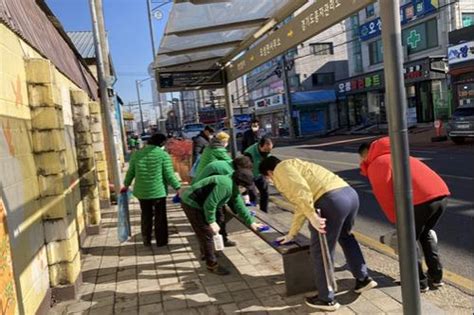 오성면 새마을 남녀 지도자회･자율방재단 합동 방역활동 실시수원화성신문 수원·화성 대표 지역신문