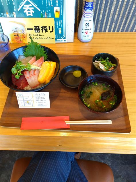 みんなの「けんちゃん 海鮮丼」 口コミ・評判｜食べたいランチ・夜ごはんがきっと見つかる、ナウティスイーツ
