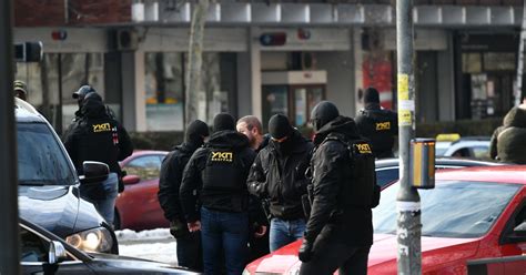 Evo Gde Je Ranjen I U Kakvom Je Stanju Policajac Kojeg Je Upucao