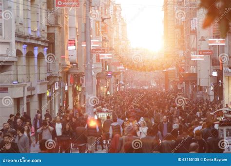 Beyoglu Istanbul Editorial Image Image Of Girl Autumn 63155135