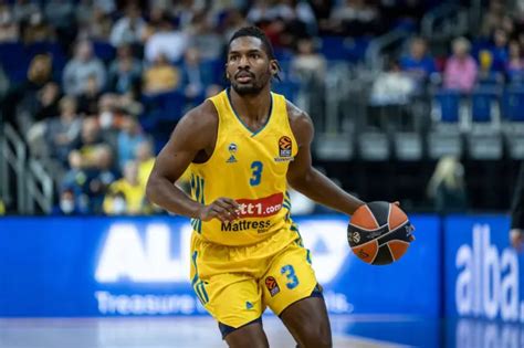 La Virtus Bolonia Negocia La Contratación De Jaleen Smith