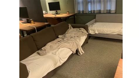 Elon Musk Turns Twitter Hq Into A Hotel