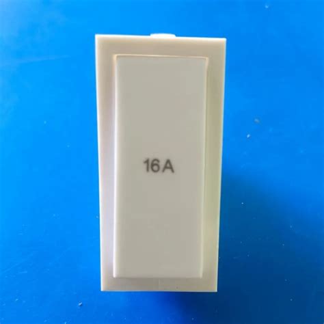 A Gold Light Way Switch M At Rs Piece In Arwal ID