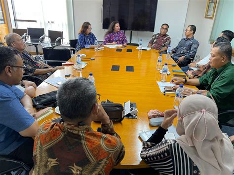 Perkenalan Dengan Simrin Singh Direktur Ilo Yang Baru K S P S I