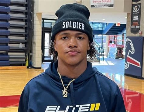 Top Michigan 2024 Quarterback Target Jadyn Davis Sets Decision Date